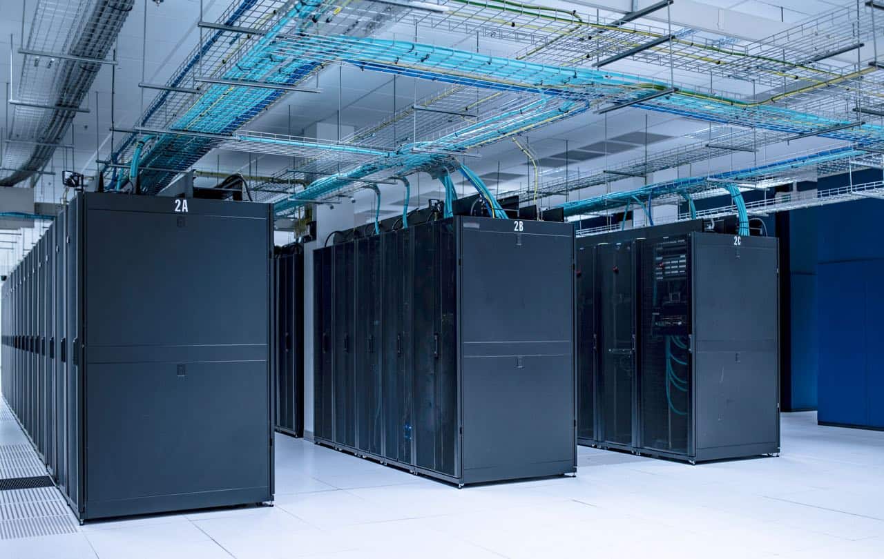 Schneider builds the Caribbean's first Tier-IV certified data center ...